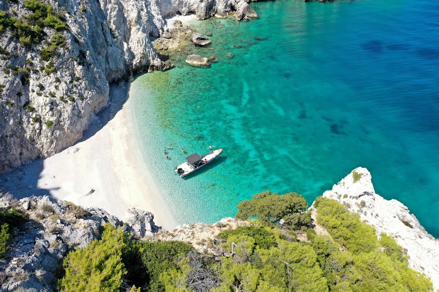 boat trip corinthia - Mamakita.gr
